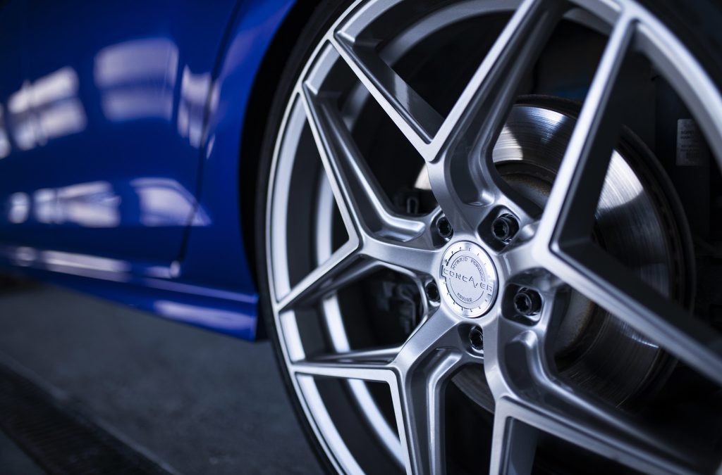 VW Golf mk7 R felgi Concaver Wheels CVR2 Brushed Titanium - Blog firmowy