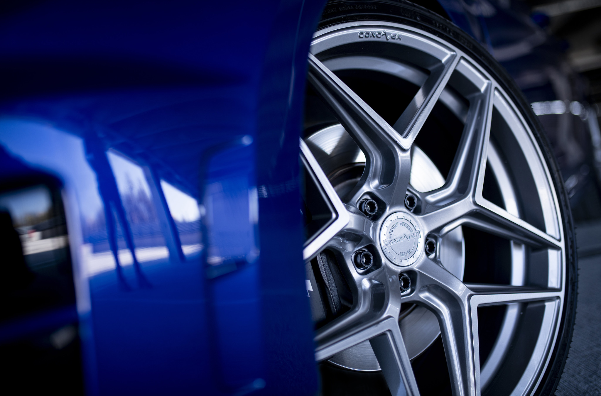 VW Golf mk7 R felgi Concaver Wheels CVR2 Brushed Titanium - Blog firmowy