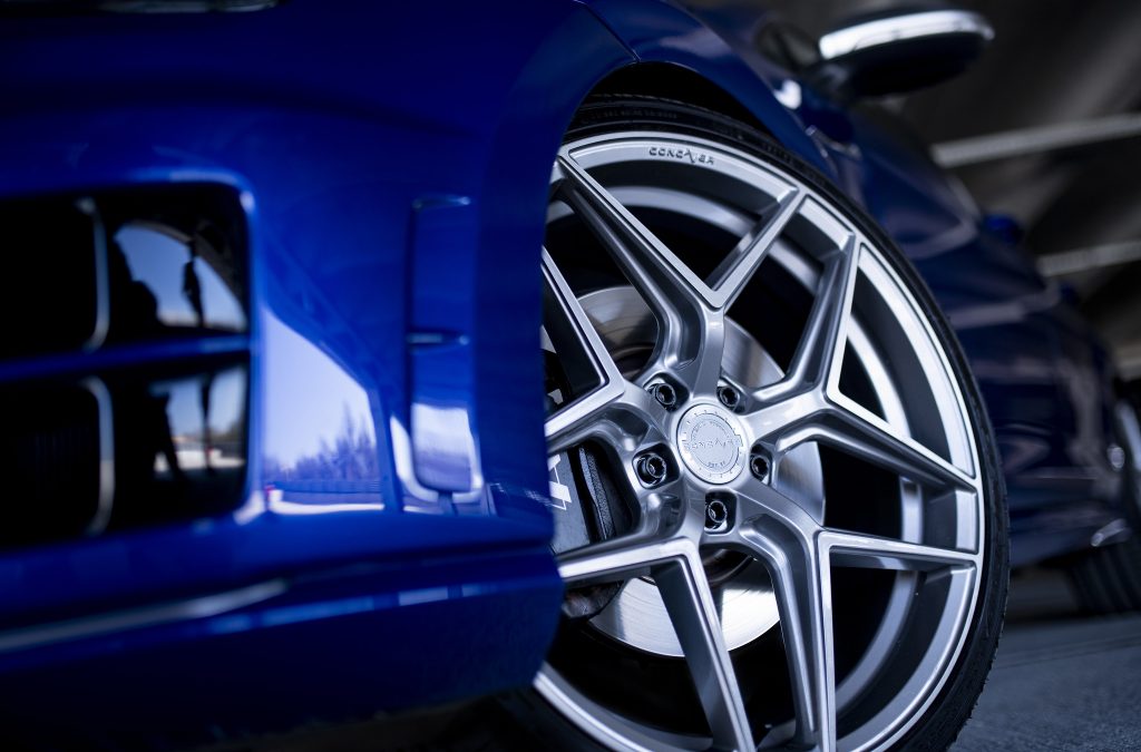 VW Golf mk7 R felgi Concaver Wheels CVR2 Brushed Titanium - Blog firmowy