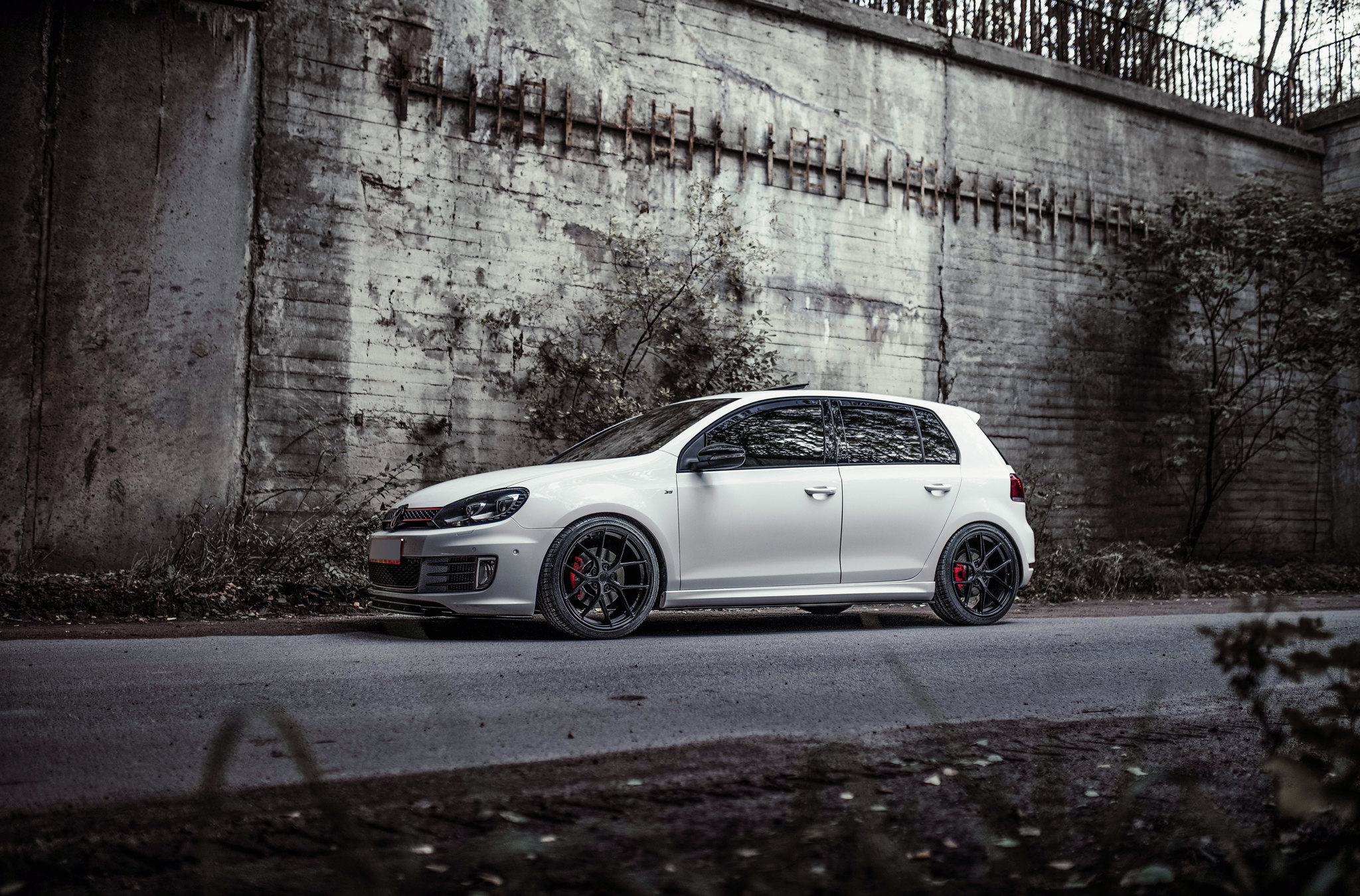 VW Golf MK6 GTI felgi SL01 Matt Black - Blog firmowy