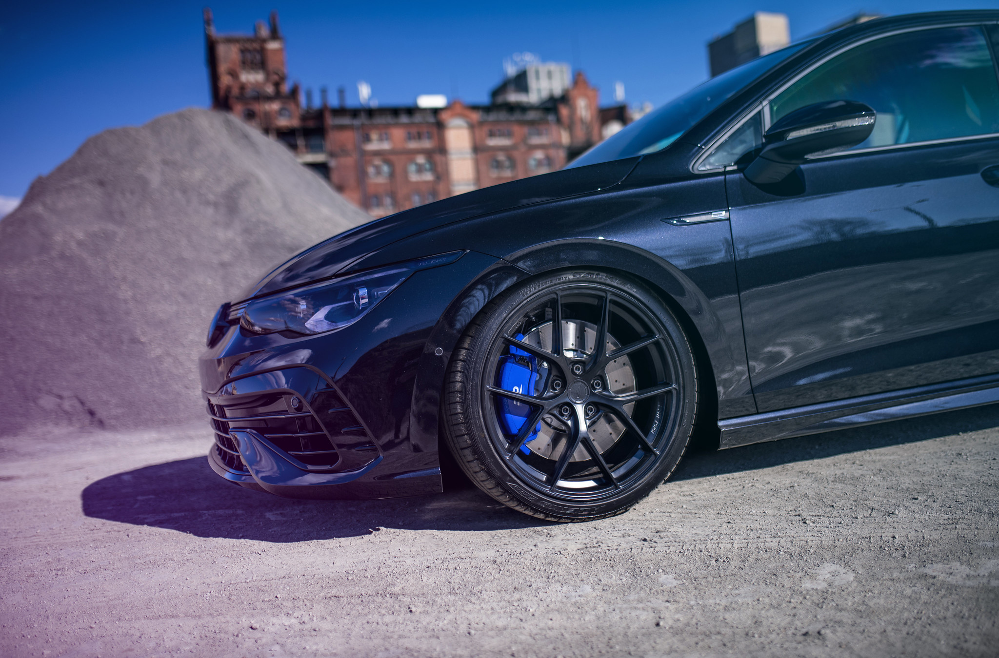 VW Golf MK8R felgi JR SL01 Black - Blog firmowy