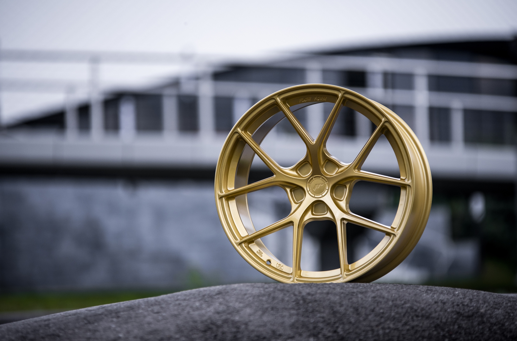 Felgi JR SL01 w kolorze złoty matt - Blog firmowy